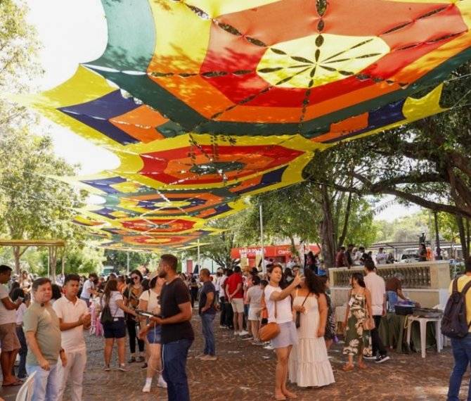 Feira na Praça reúne cultura, lazer e economia criativa em Teresina ...
