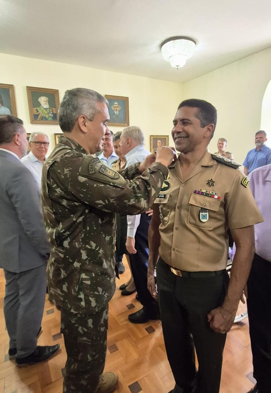 STF inicia julgamento de Bolsonaro e aliados; De Office Boy a Coronel ...